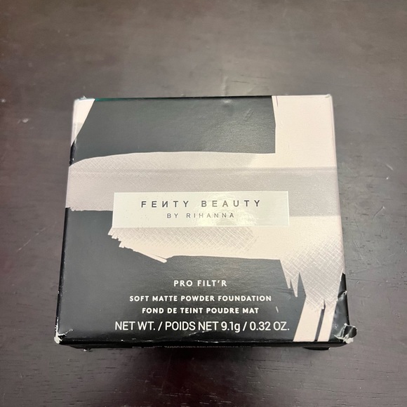 Fenty Beauty | Skincare | Fenty Beauty Pro Filter Soft Matte Powder ...